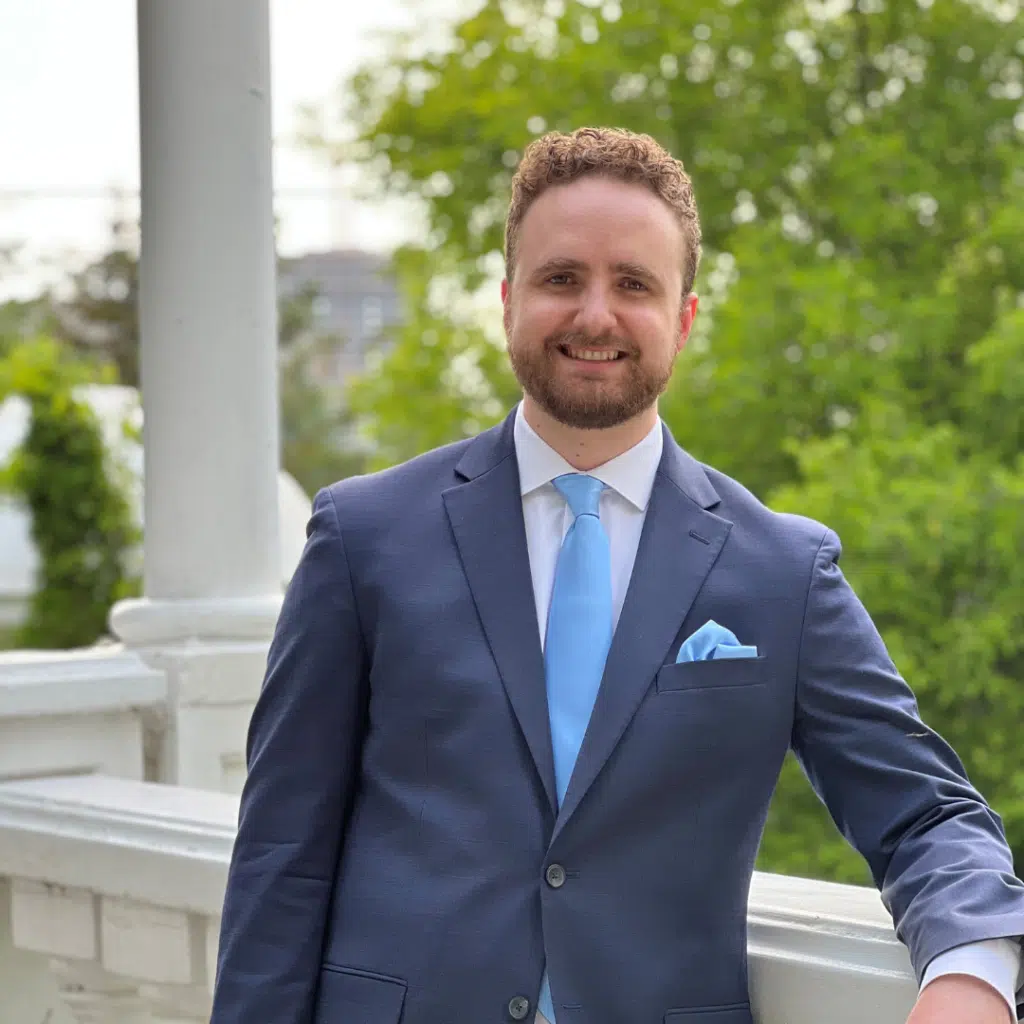 Christopher Thomas – WFIC